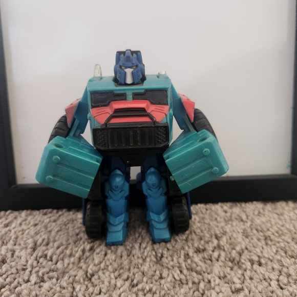 Playskool | Toys | Transformers Rescue Bots Optimus Prime Blue Truck 5 ...